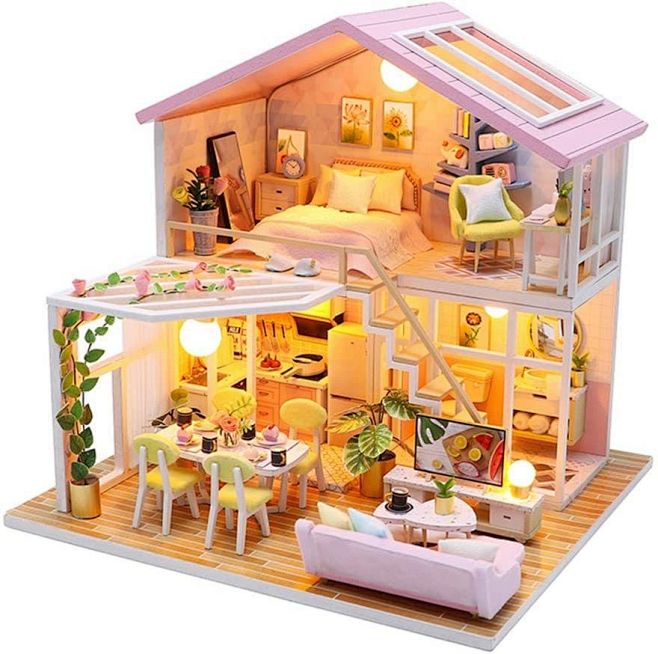 其中包括图片：3D Wooden Miniature Dollhouse Furniture DIY Dollhouse Kit 124 C