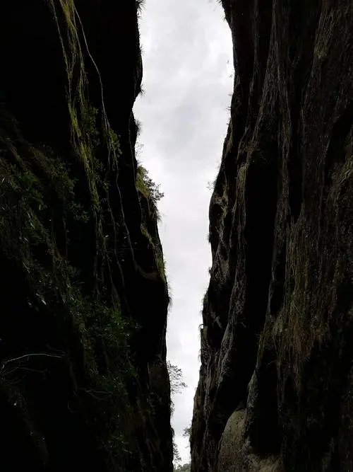 大金湖国家地质公园 水上一线天_百度图片搜索-花瓣网