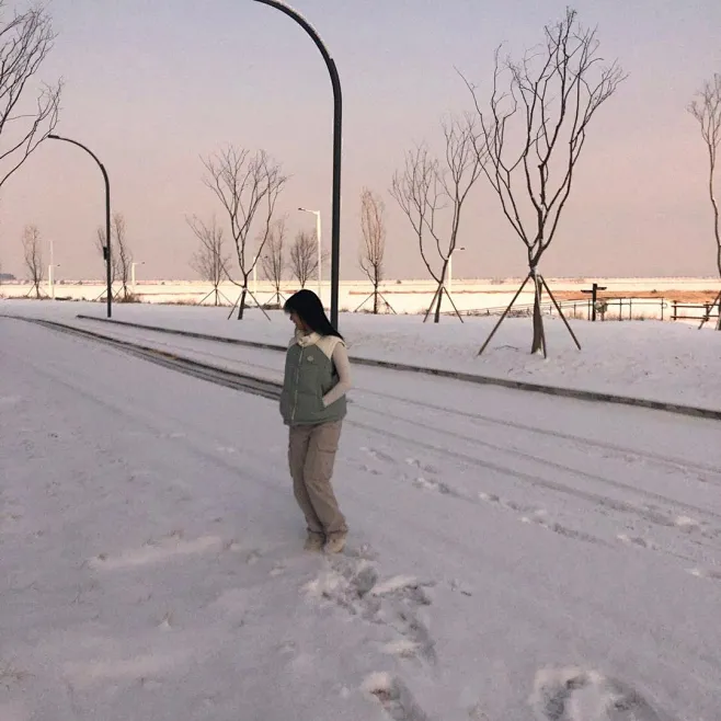 240102 newjeans hanni IG更新-花瓣网