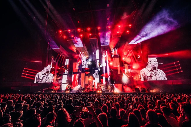 concert STAGE DESIGN Stage Scenic Design concerts Stage decoration ...