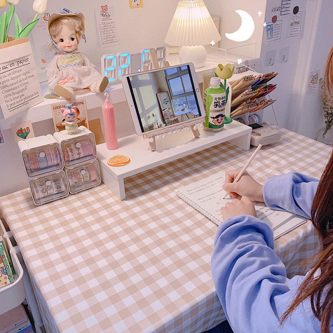 尤物少女*ins韩风奶茶色格子桌布书桌桌垫布艺温柔风电脑桌台布-淘宝网
