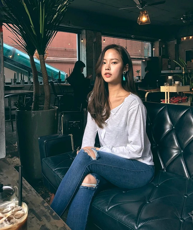 김주희 / Jace Kim / / Korea 发布的 Instagram 帖子 • UTC 2017 年 3月 29 日 上午 9:02 ...