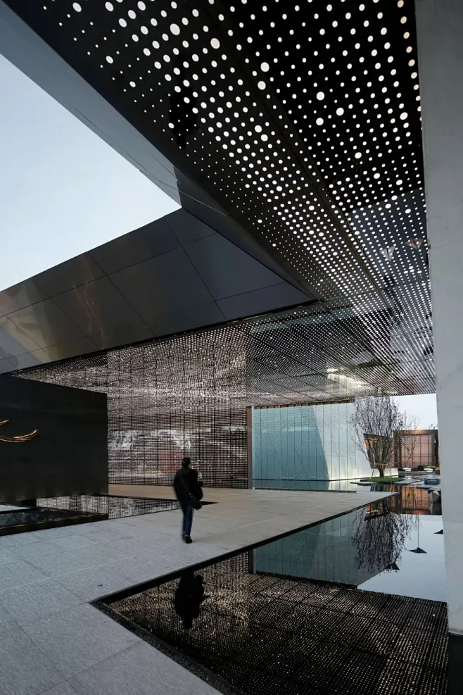 6675457_20180428_191656_009-花瓣网