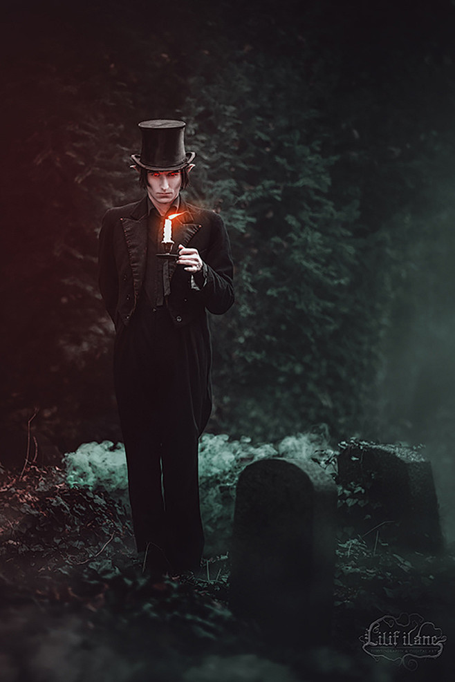 Lilif Ilane，德国女摄影师。今天，你的照片够哥特吗？