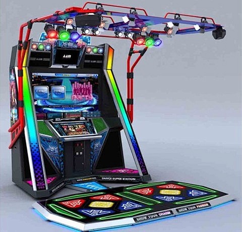 大型游戏机 E舞成名 舞蹈时代 跳舞机 体感跳舞机 苏贤动漫 #大型# #成名# #舞蹈#