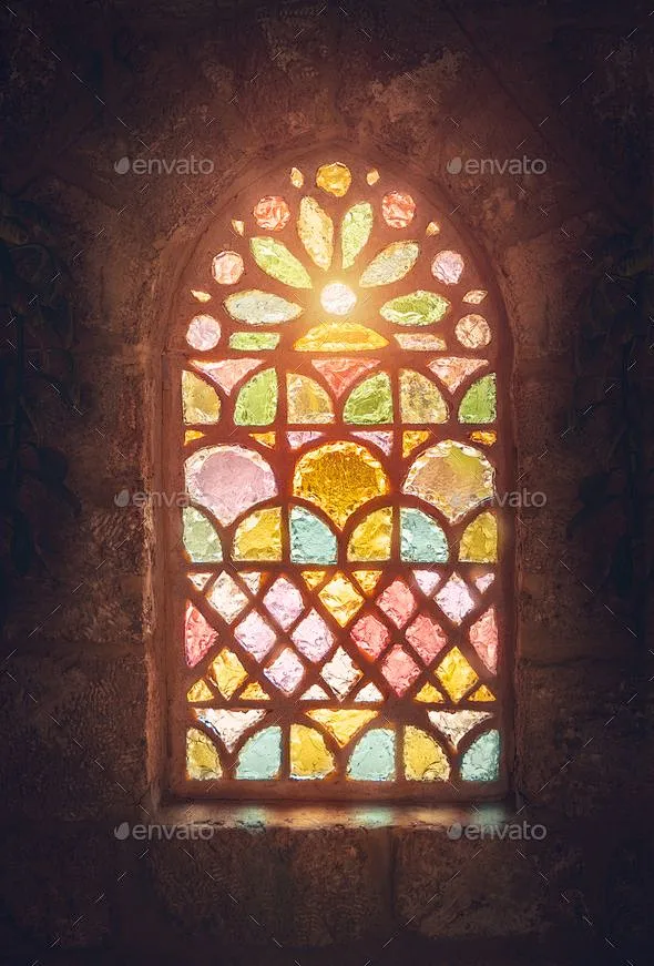 其中包括图片：Stained glass window-花瓣网
