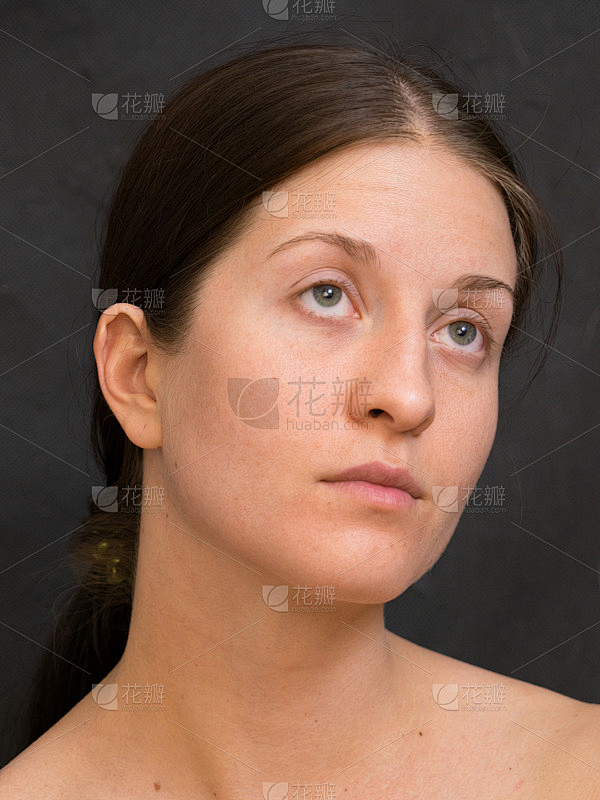 我的女孩不知道她的美丽