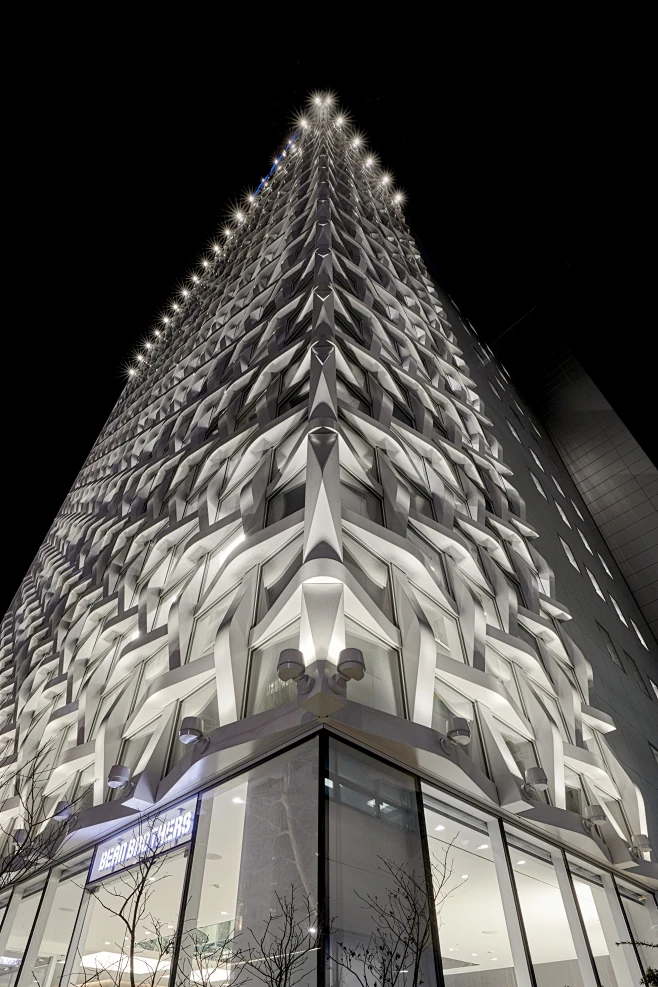 AZ Financial Service Building — EONSLD-花瓣网