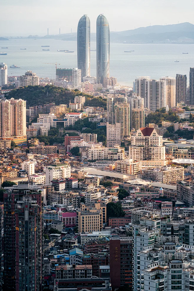 遥望双子摄影照片-花瓣网