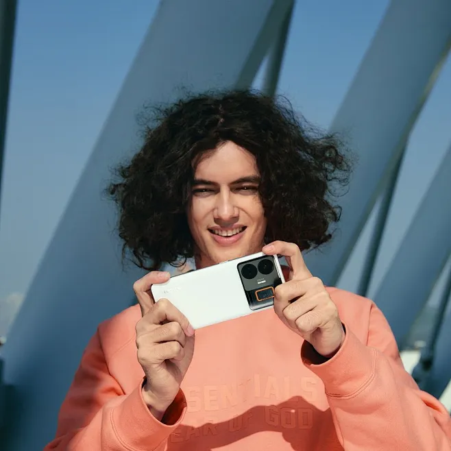 Photo by realme on March 29, 2023.-花瓣网