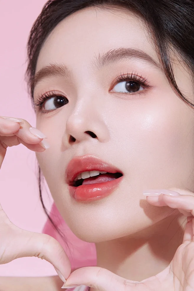 好嘟！！ Chio.ture 稚优泉 好嘟！镜面水光唇釉！ 官方已上新！upup！ #彩妆拍摄 #商业摄影 #彩妆分享 - 小红书-花瓣网