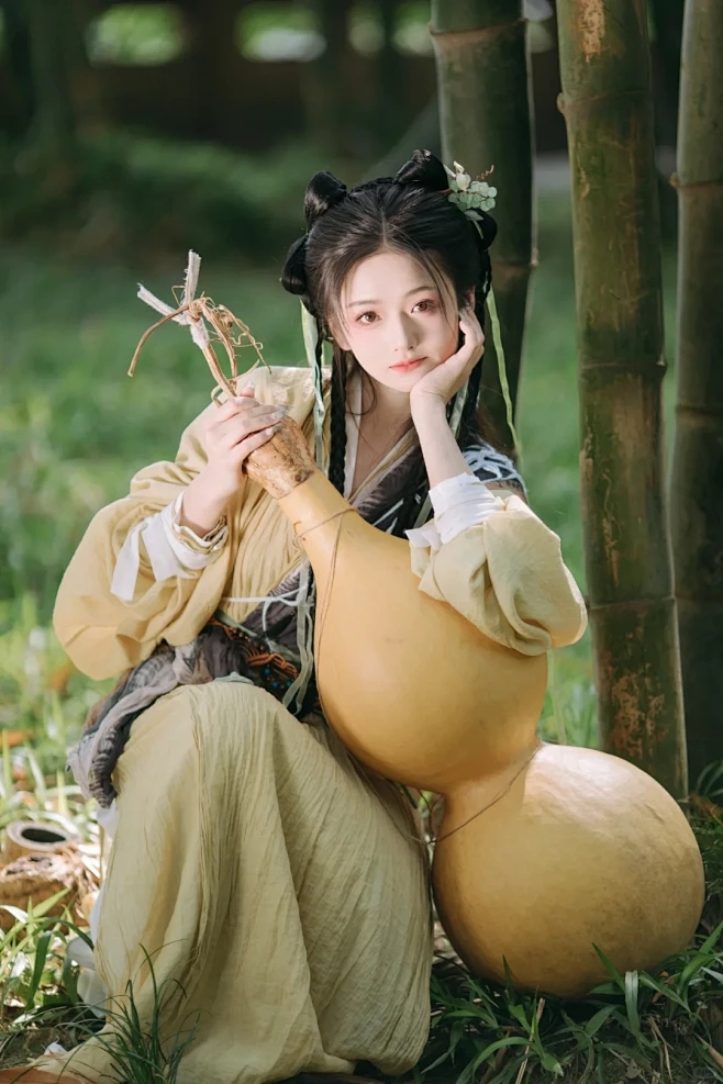 小师妹她又凶又靓~ 小红书 花瓣网