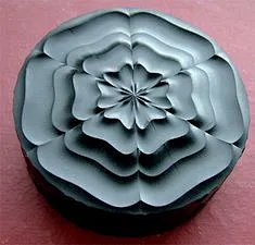 Rose-turned box in African Blackwood. African Blackwood, also called ...