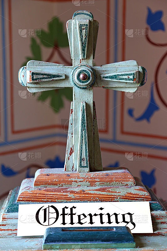 旧十字架和祭盒素材-花瓣网