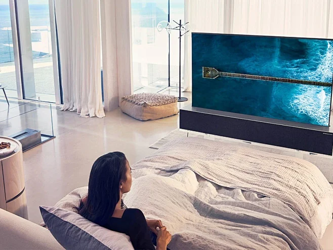 LG SIGNATURE OLED R rollable TV boasts an ultrathin screen that ...