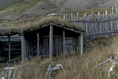 北欧维京村庄建筑-花瓣网|陪你做生活的设计师 | Viking Outpost (76)