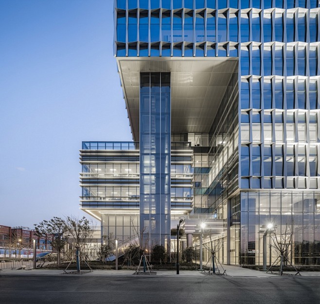 上海芒果广场Mangoohub / Benoy : 具有文化智慧、科技智能、生活智趣的智娱文化综合体