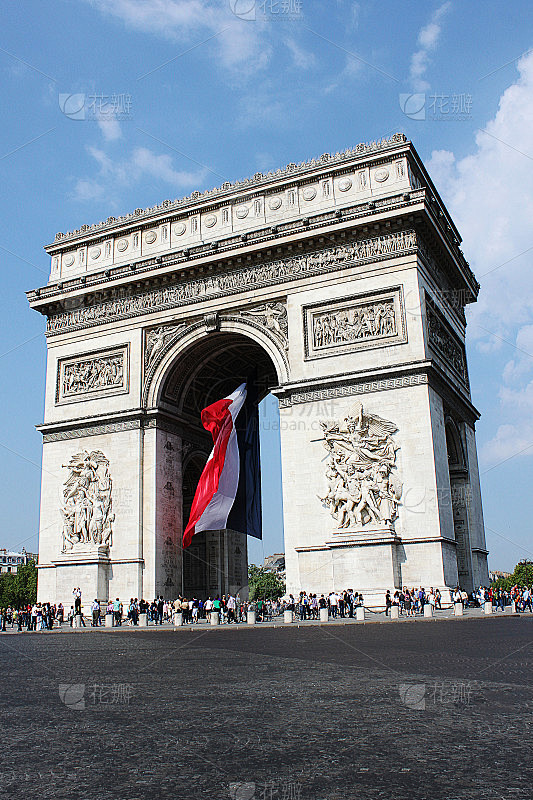 凯旋门，巴黎