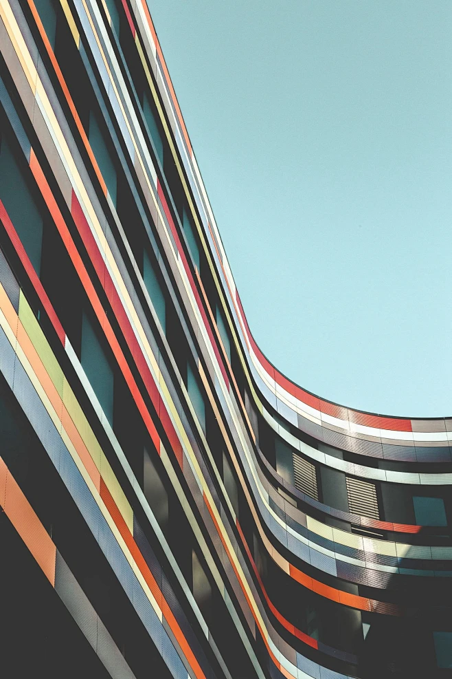 Lars Focke 城市主题数字艺术作品欣赏-花瓣网