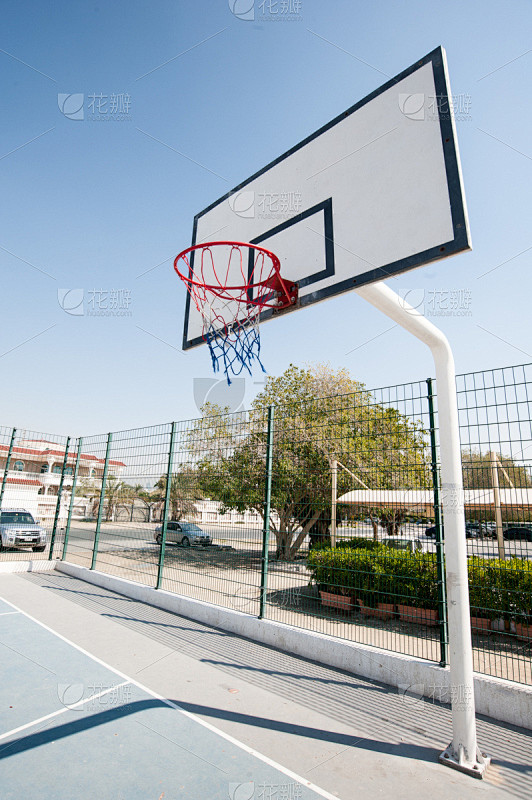 无人,球场,平衡折角灯,篮球,沙滩足球,网栅栏,建筑结构,金属,运动,球门