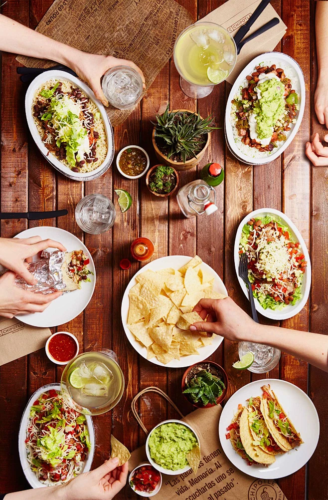 Chipotle : Photography by Vanessa ReesFood styling by Dana At The Table-花瓣网
