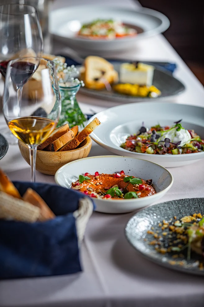 Macesz Huszár / Budapest : Photoshoot for brilliant jewish restaurant ...