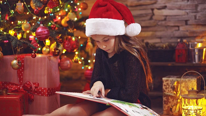 children-s-christmas-gift-guide-header-min-花瓣网