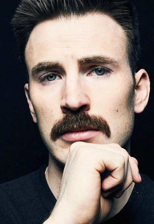Chris Evans-花瓣网
