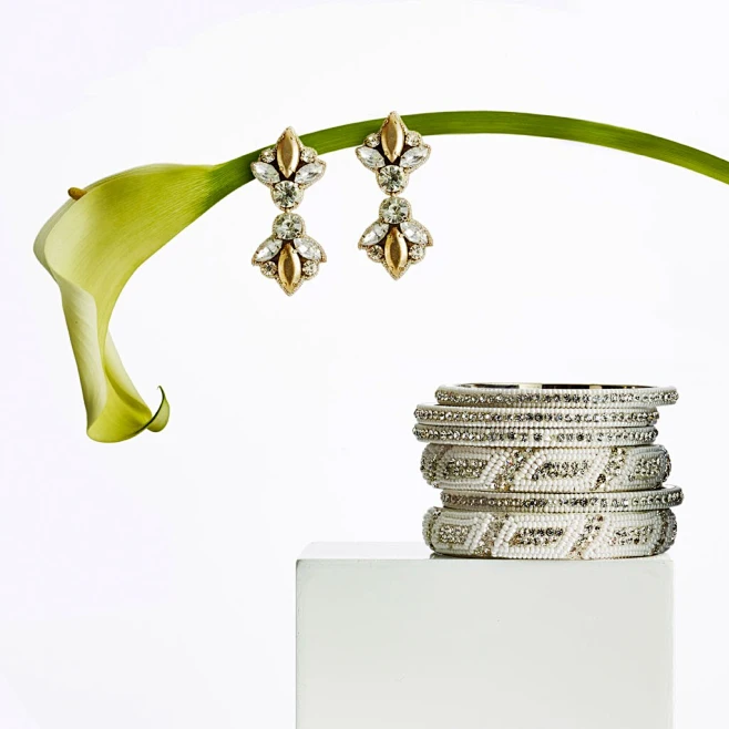 Judy Casey - Megan Terry - Prop Styling/Accessories : Judy Casey ...