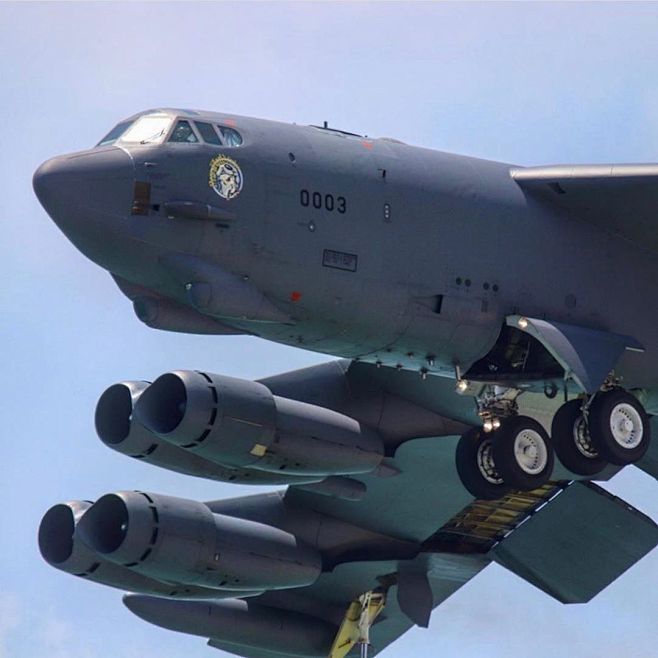 B - 52 同温层堡垒