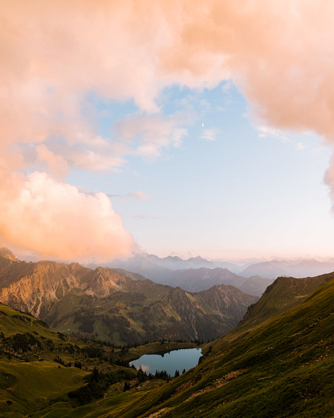 Revisiting Alps 2015 on Behance