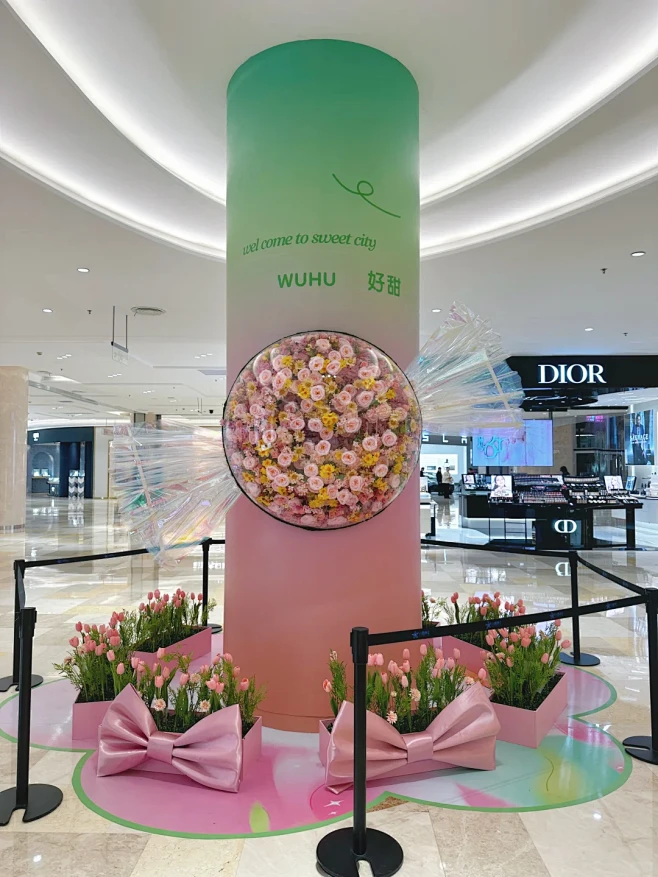 Wuhoo~超大糖果！甜度超标！三八节美陈 - 小红书-花瓣网