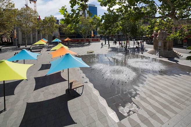 Centenary Square by JMD Design « Landscape Architecture Works | Landezine