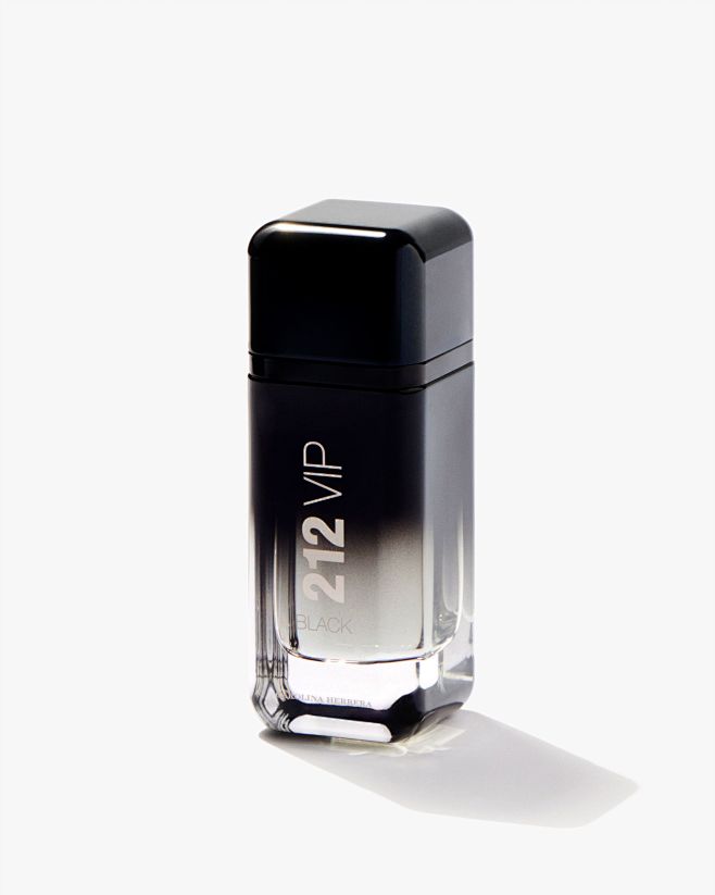 212 VIP Black - Fragrances Carolina Herrera