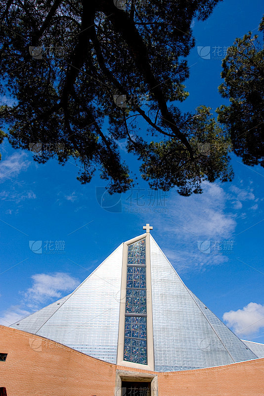 cecin，利沃诺，Tuscany，神圣的家庭教堂