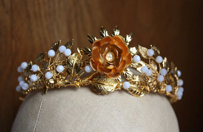 饰品/佩饰/饰具 头饰素材 花瓣关注原画人，推荐更多精选素材，绘画更有灵感