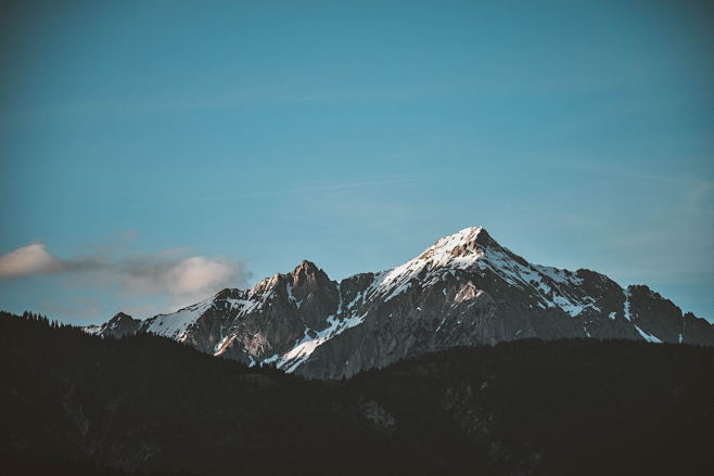 pexels-stephan-seeber-1054218_看图王