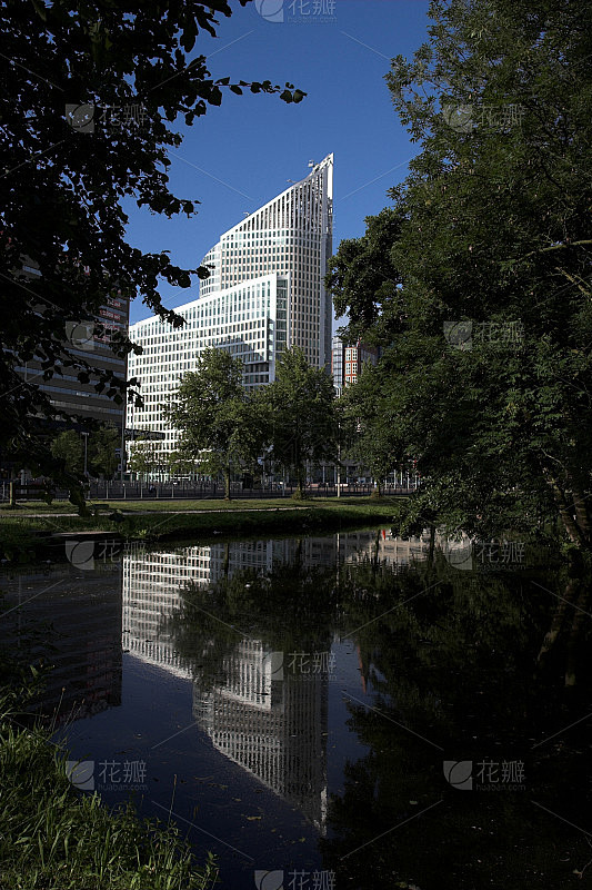 霍夫托伦的反映