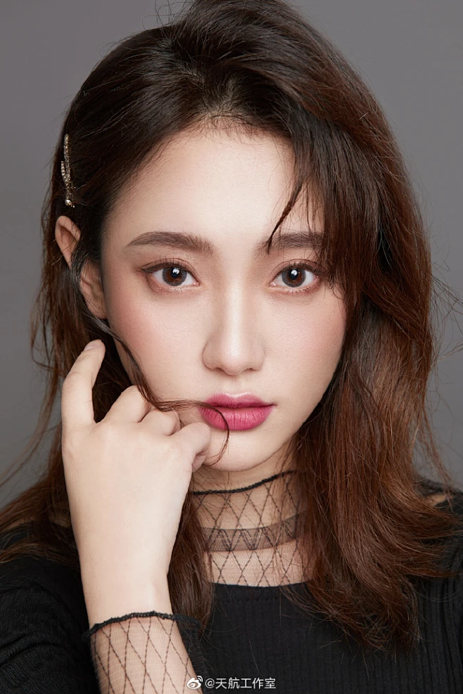 美瞳 棚拍 品牌 Lensfans 模特 马梦琦tina 张鹤怡hy 花瓣网