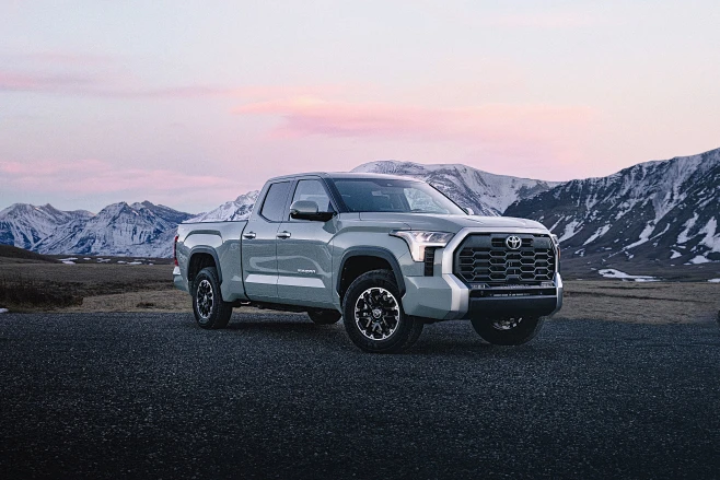 David Guenther / 2023 Toyota Tundra :: Behance-花瓣网