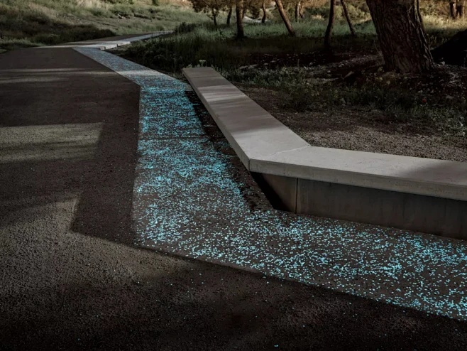 伊瓜拉达老石膏矿景区小径 / Batlleiroig – mooool木藕设计网-花瓣网