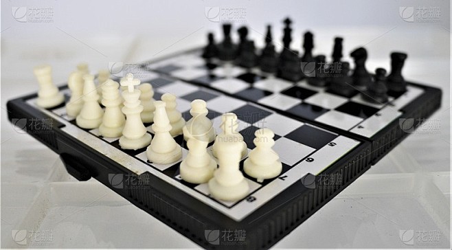 儿童便携式迷你棋盘游戏