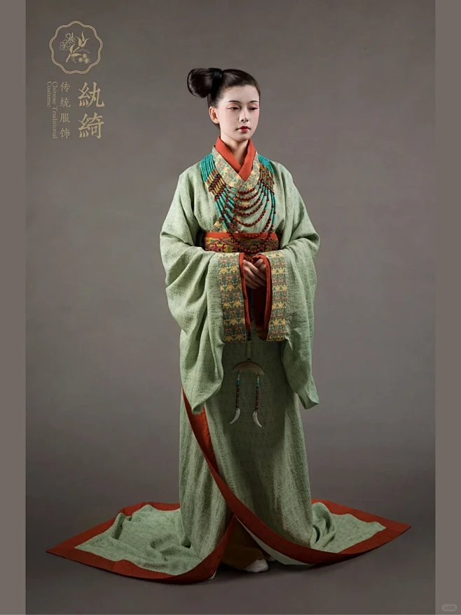 神秘而浪漫的春秋战国装束-花瓣网