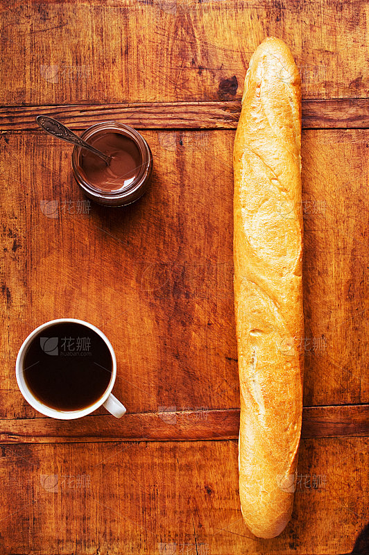 法式面包和巧克力