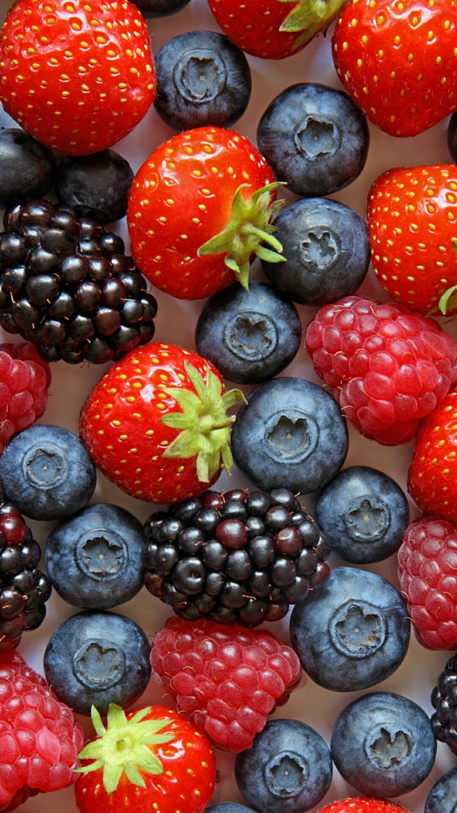 蓝莓 桑葚 草莓 水果 维生素 健康 多彩 美食 果汁 绿色 养生 色彩 -花瓣网