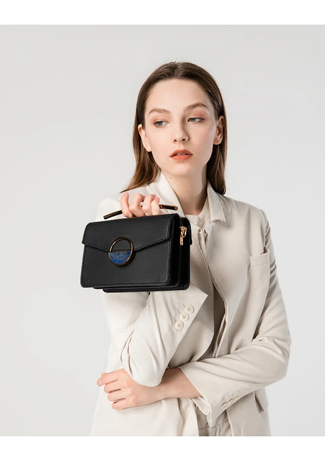 CHARLES＆KEITH 小方包 CK2-20780992-1半圆彩石扣女士单肩斜挎包-tmall.com天猫-花瓣网