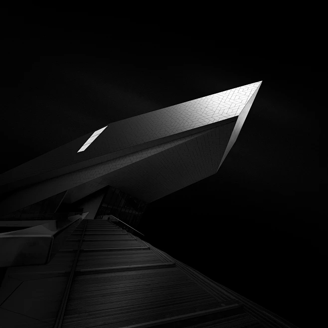 Fade to Black II by Mathijs van den Bosch on 500px-花瓣网