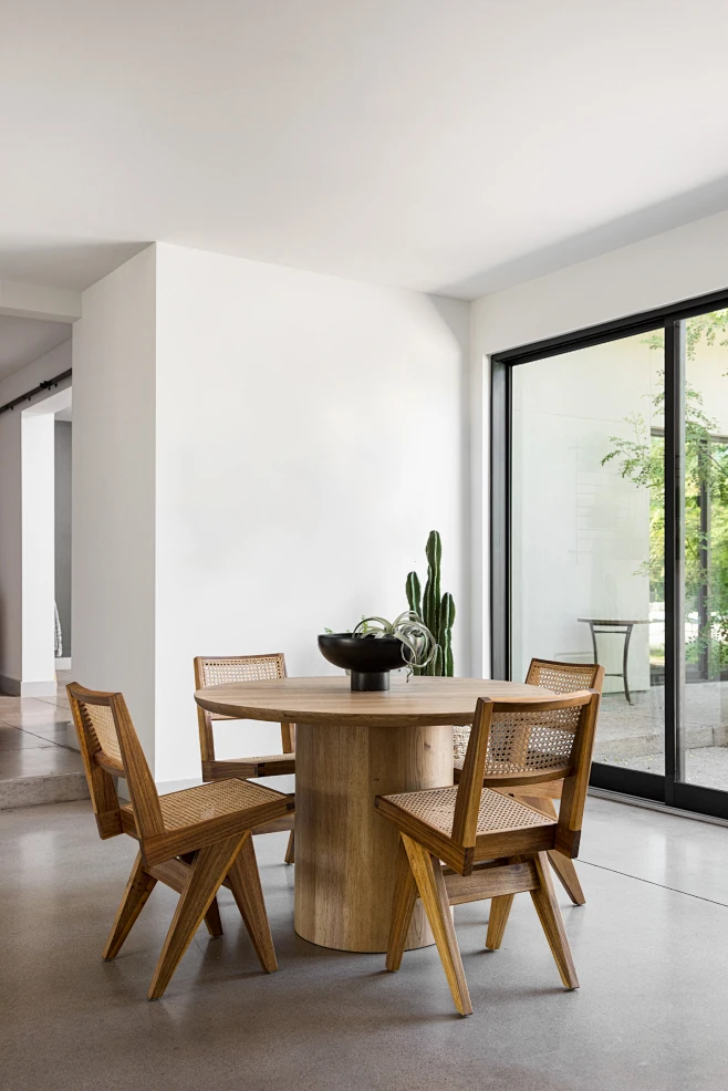 Dining-room---scandinavian-dining-room-idea-in_yyth-花瓣网