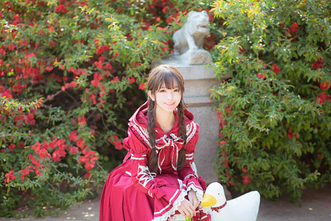 红色洛丽塔 yurisa