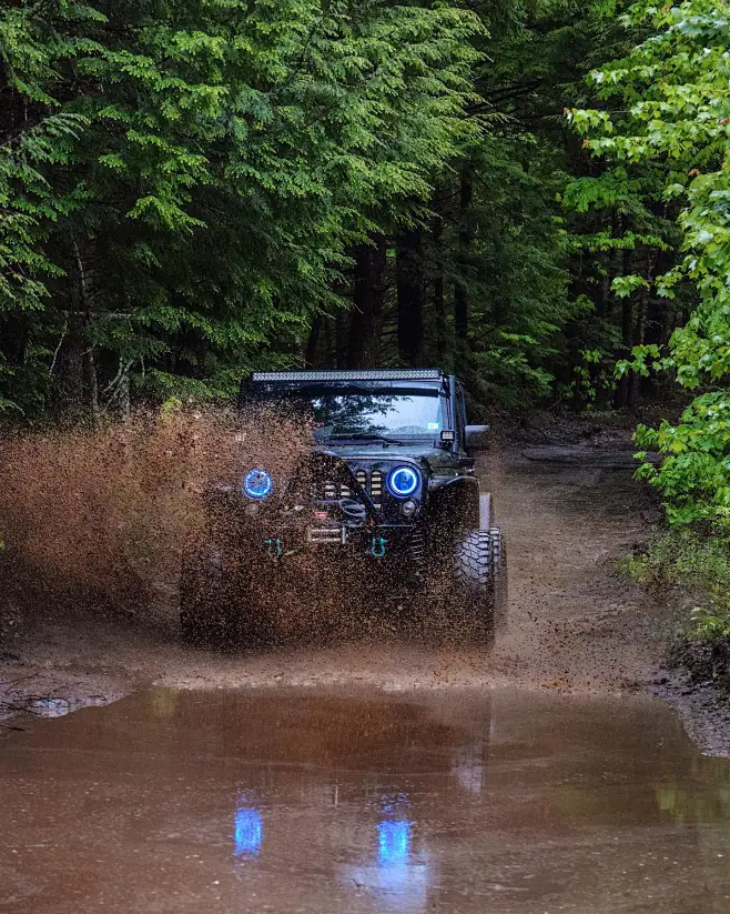 Photo by in New Hampshire with @jeep_wranglers, @jeep, @beat_not_babied ...